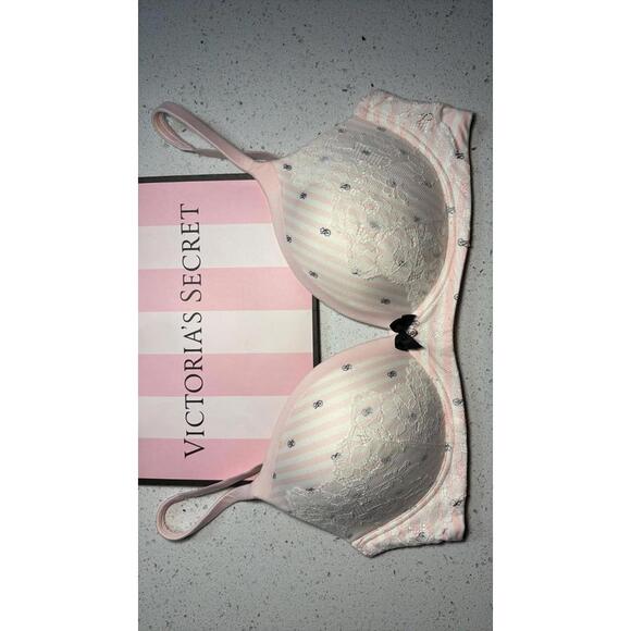 Victoria's Secret | Intimates & Sleepwear | Vintage Victorias Secret ...